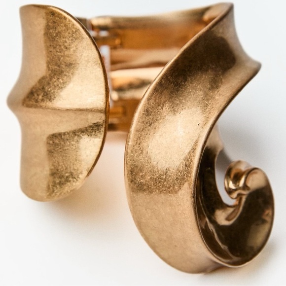 Zara | Jewelry | Zara Gold Cuff Bangle Bracelet Medium Fashion Jewelry ...